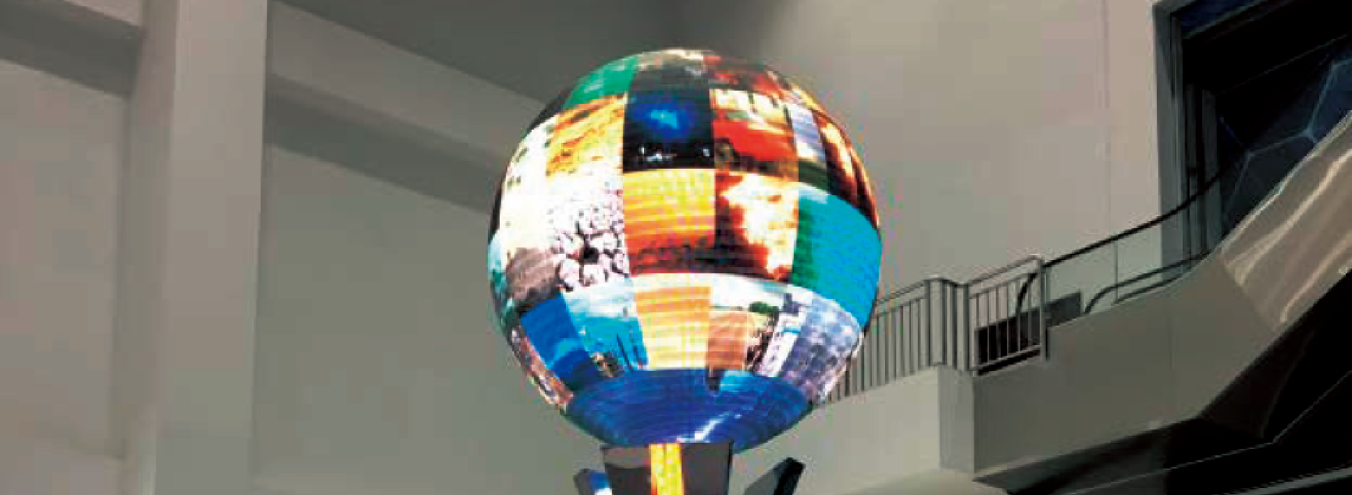 Sphere LED Vision（球体LEDビジョン）｜株式会社プロテラス